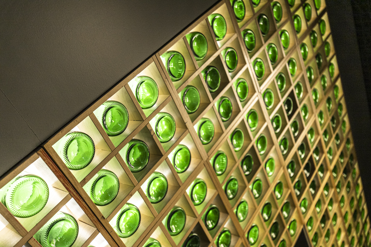 HUB & CO, GENEVA AIRPORT - Alfa design